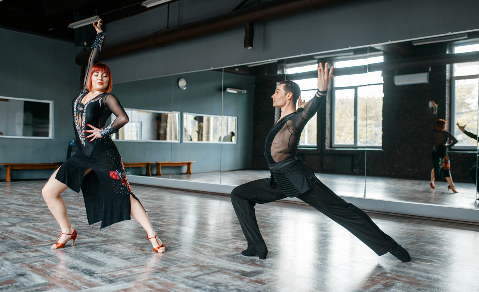 What To Wear To A Dance Class - Dance Engagements