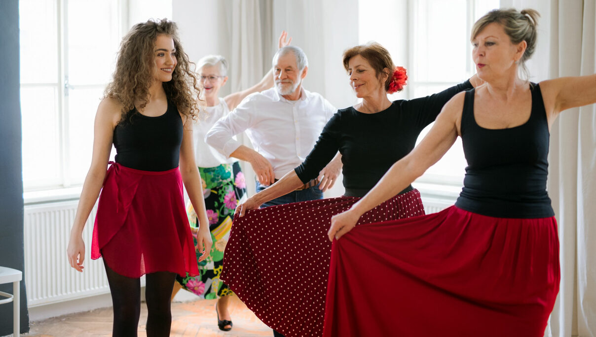 What To Wear To A Dance Class - Dance Engagements
